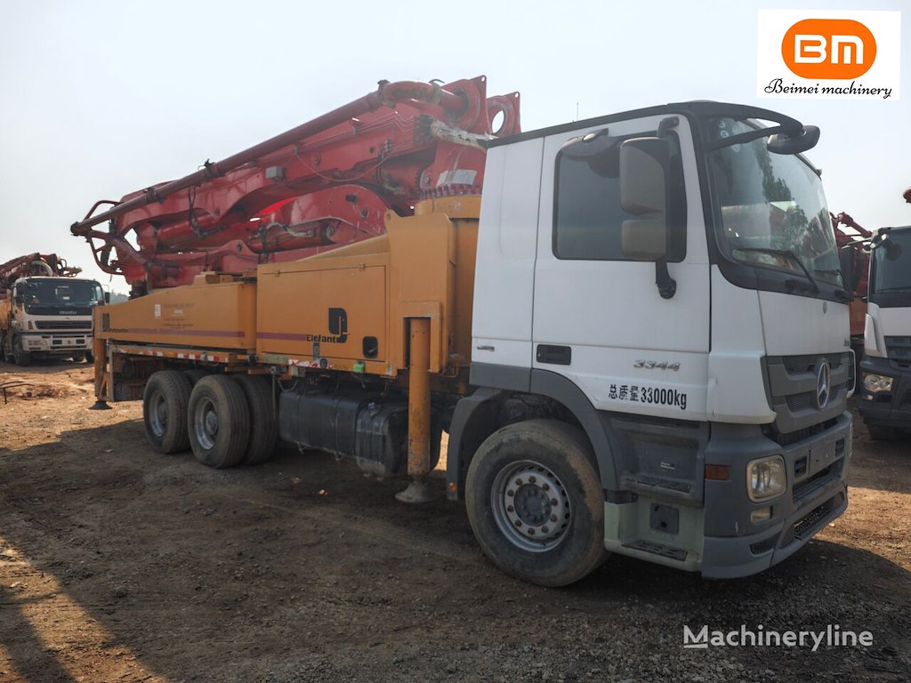 Putzmeister na šasiji Mercedes-Benz Actros 3344 pumpa za beton