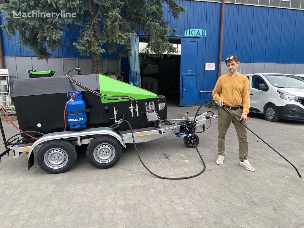 Nova Ticab Bitumen emulsion sprayer Self-Propelled BS-1000 SP /Samojezdna s prskalica bitu-emulzije