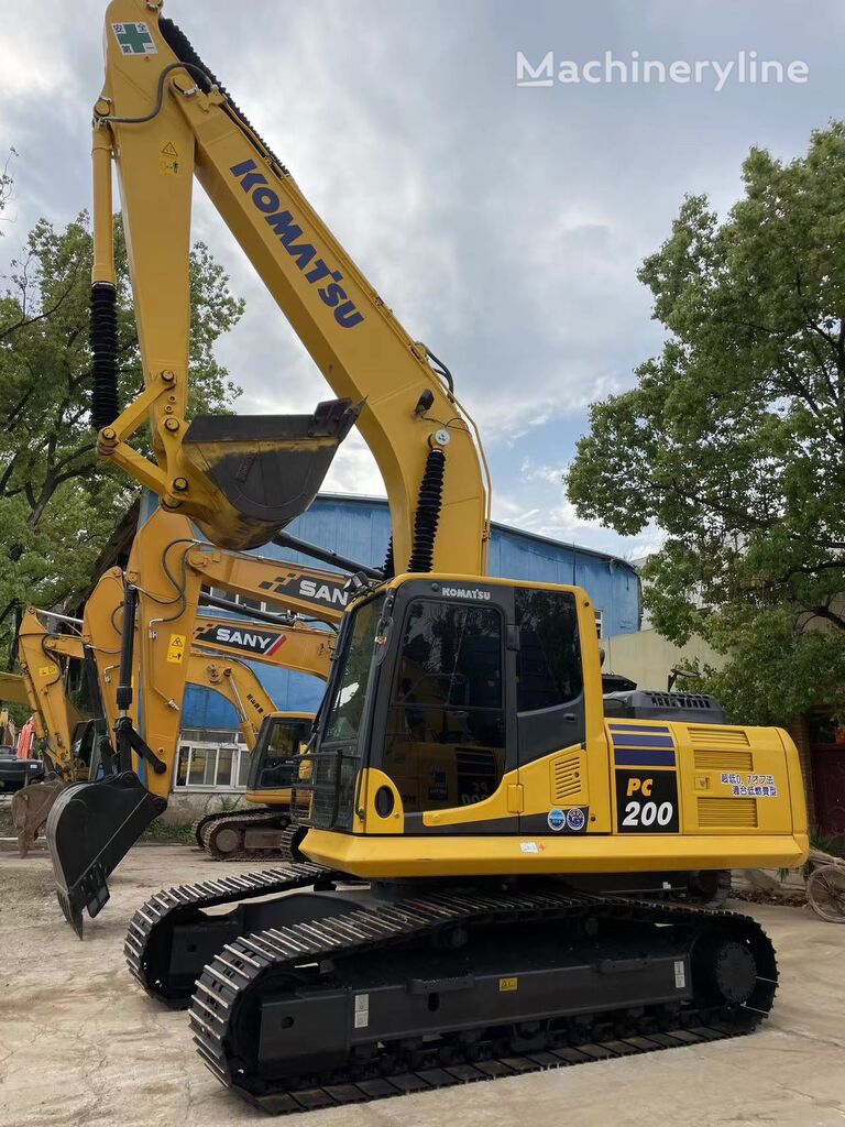 Komatsu PC200 bager guseničar