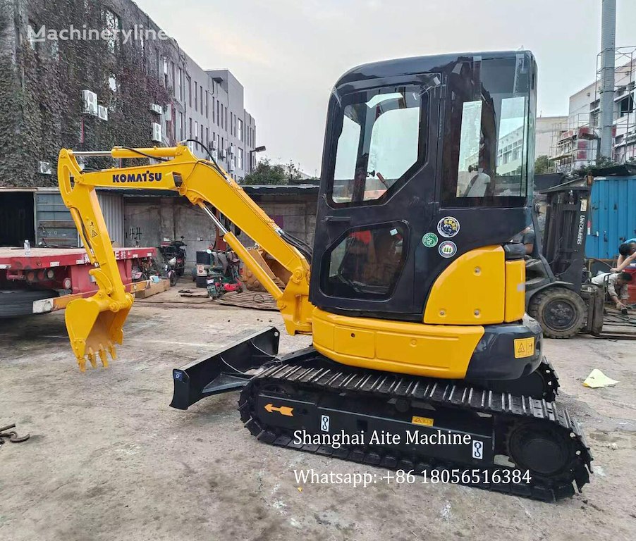 Komatsu PC35 mini bager