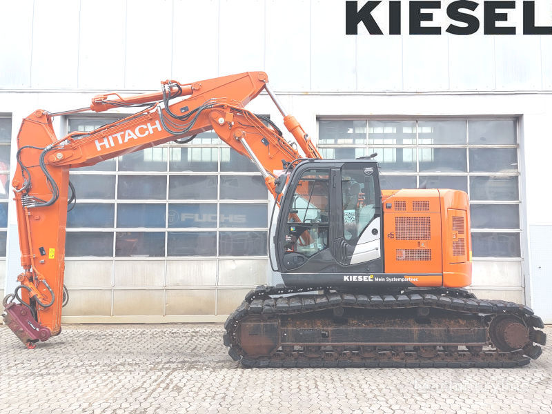 Hitachi ZX225USLC-6 bager guseničar