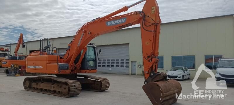 Doosan DX 225 LC-3 bager guseničar