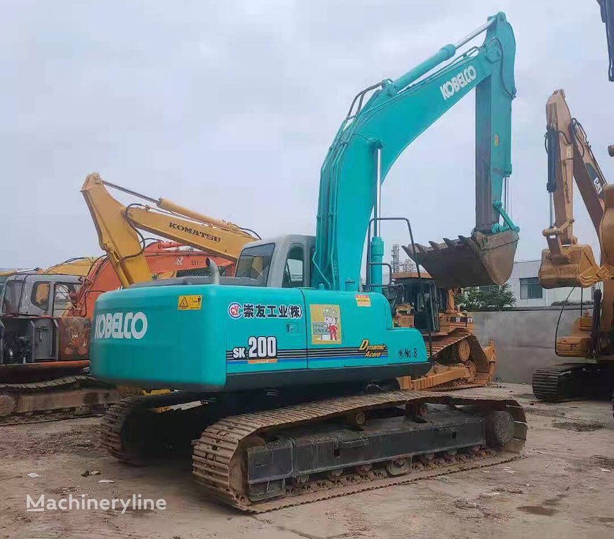 Kobelco SK200 bager guseničar