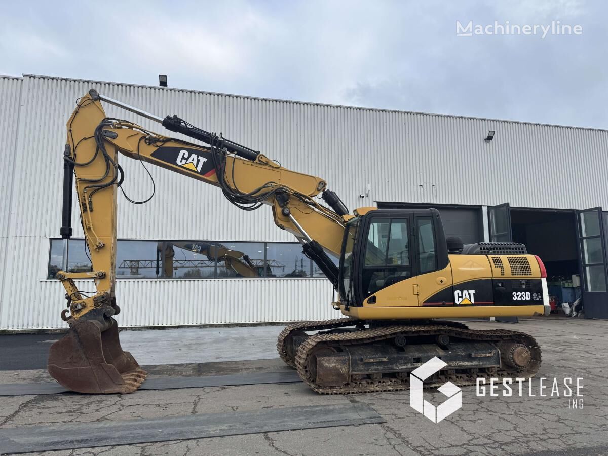 Caterpillar 323D SA bager guseničar