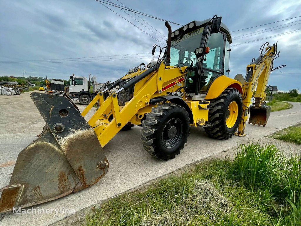 New Holland B100C, JOYSTICK bager-utovarivač