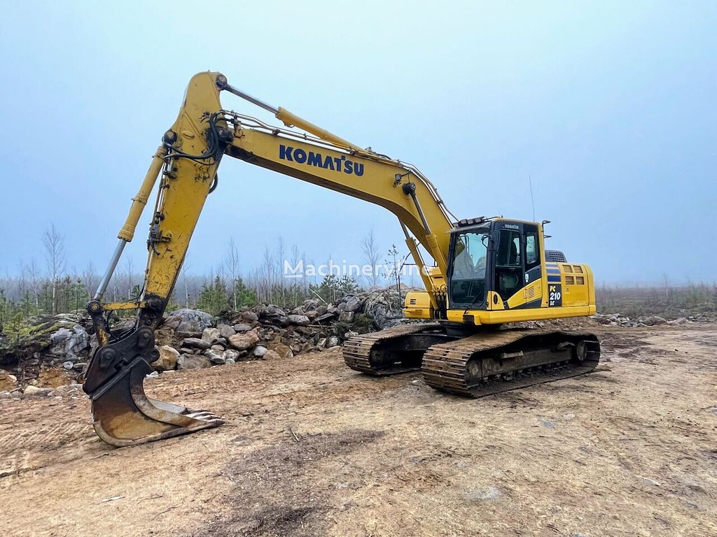 Komatsu PC 210 LC-10 bager guseničar