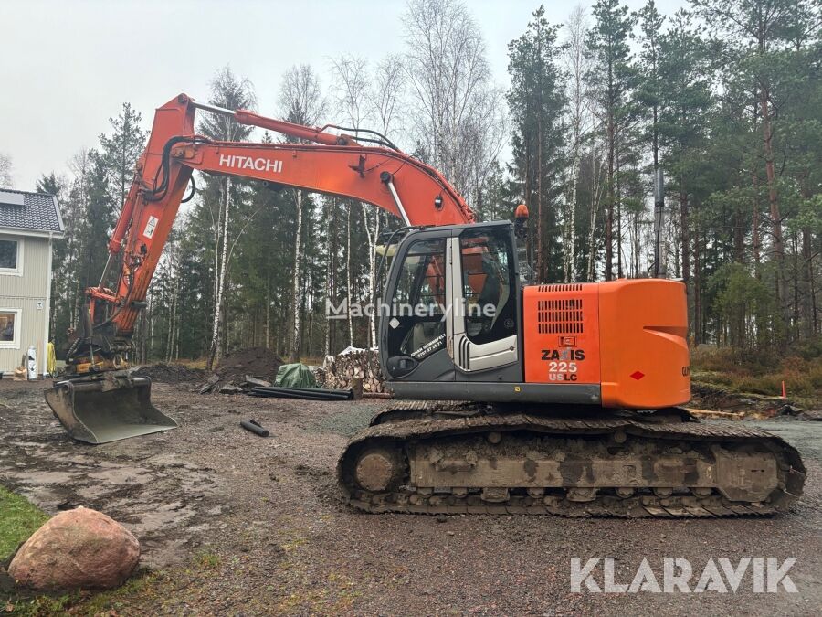 Prodaje se Hitachi Zaxis 225 US LC bager guseničar na aukciji