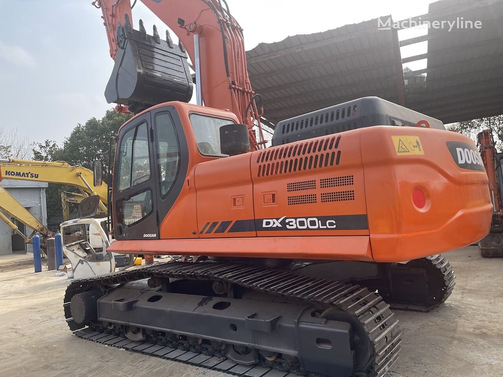 Doosan DX300 DX300LC DX300LC-9C bager guseničar