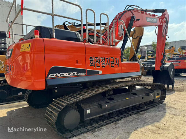 Doosan DX225 DX300 DX150 bager guseničar