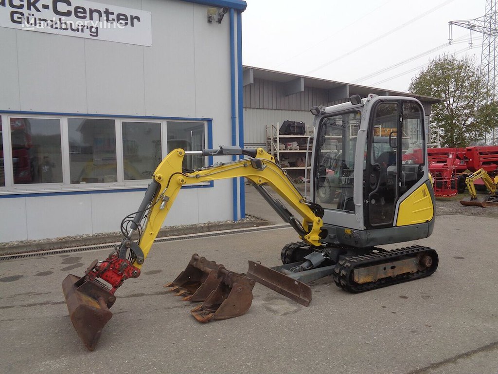 Wacker ET18 Powertilt + Löfflpaket mini bager