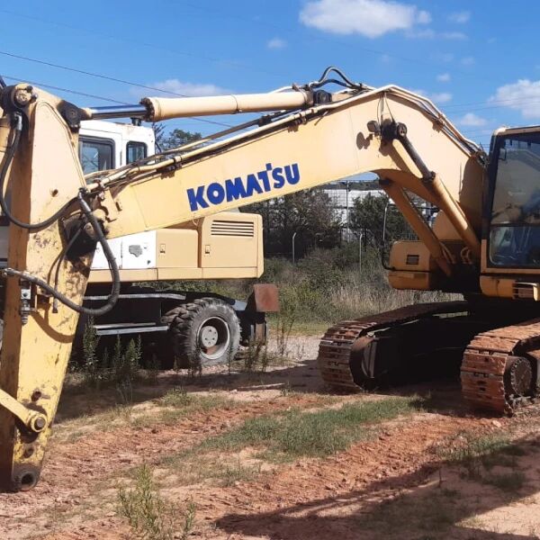 Komatsu PC210NLC-8 bager guseničar