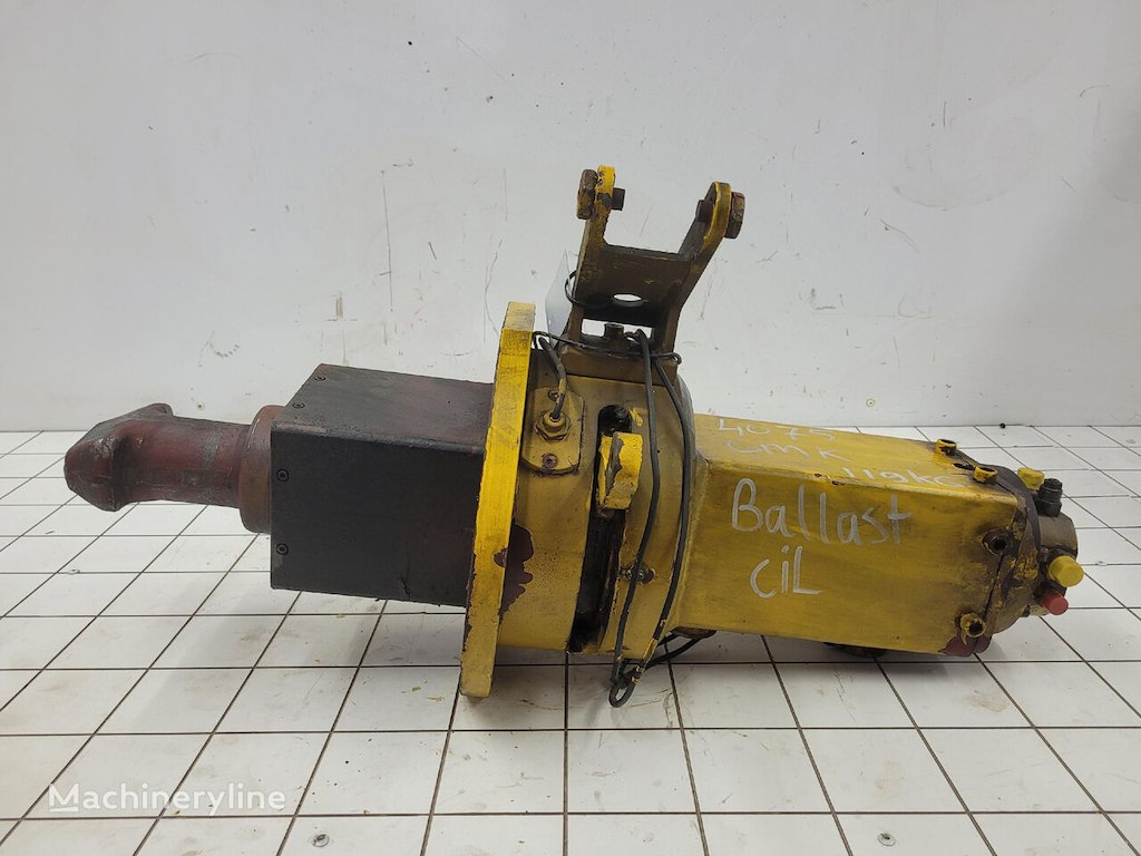 Grove GMK 4075 lifting unit counterweight left hidraulični cilindar za Grove GMK 4075 autodizalice