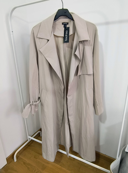Boohoo trench coat