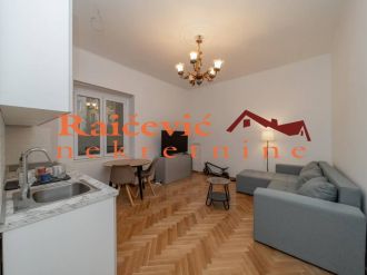 40m² 125.000€
Beograd, Vračar, Kalenić pijaca, Sindjeliceva