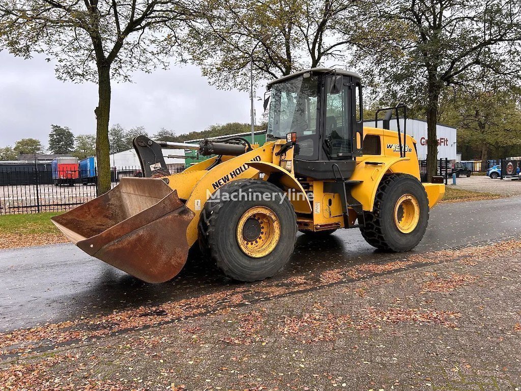 New Holland W190b buldožer