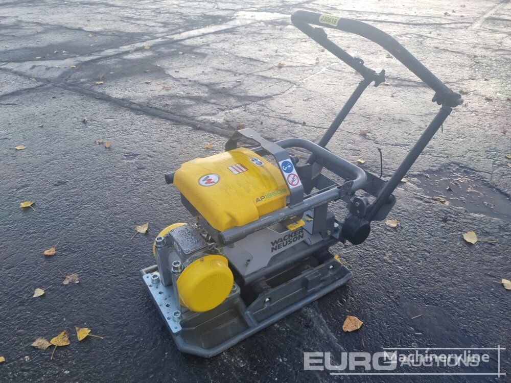 Prodaje se Wacker Neuson AP1840E vibro ploču na aukciji