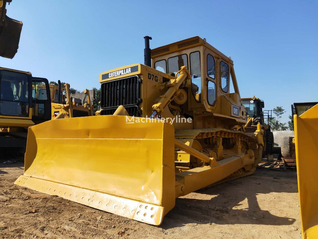 Caterpillar D7G buldožer