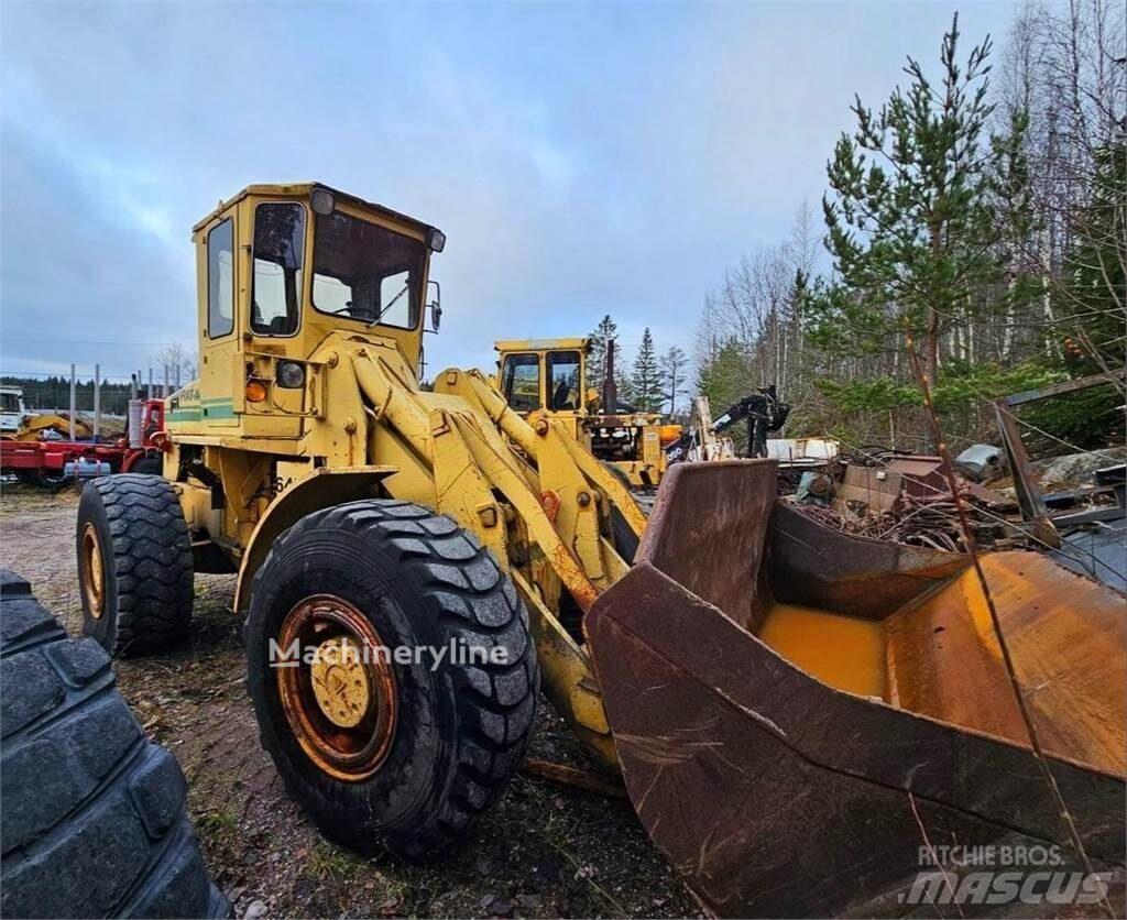 Fiat-Allis 645H-B prednji utovarivač