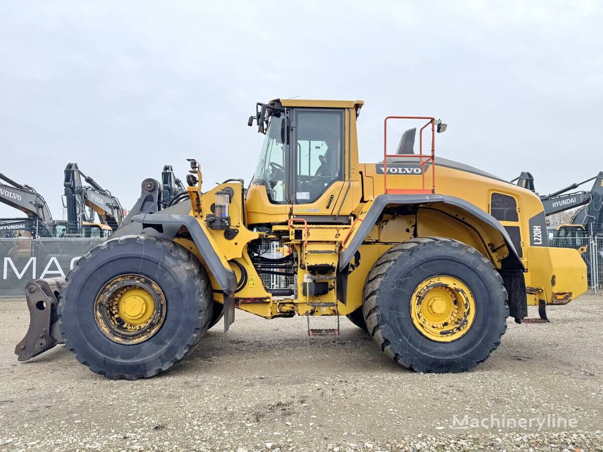 Volvo L220H prednji utovarivač