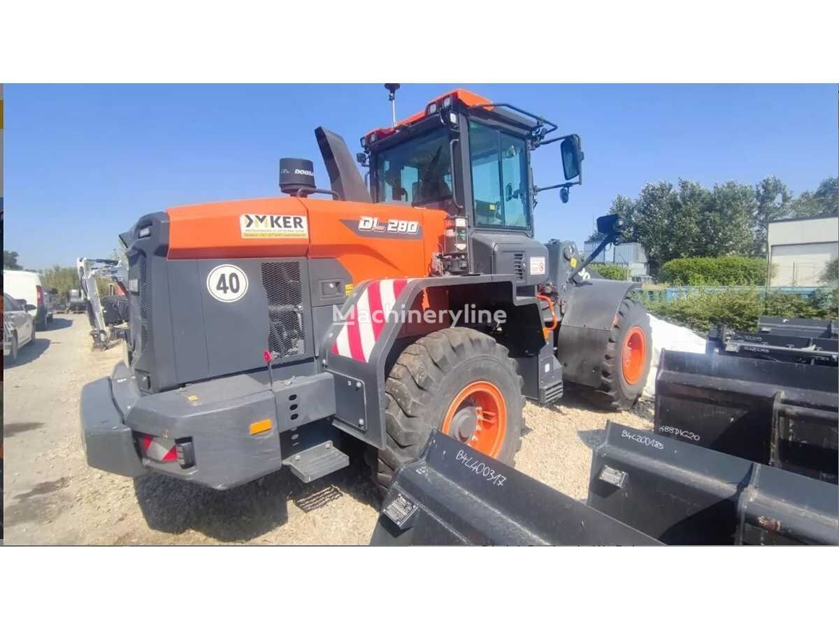 Prodaje se Doosan DL 280 prednji utovarivač na aukciji