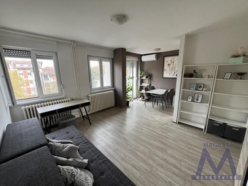 Stan,NOVI SAD,NOVO NASELJE,kv: 37, € 77000, ID: 1018989