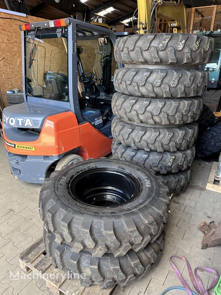 Nova Mitas 10.00 - 20 Apollo Kompletträder - Complet tires guma za bagere