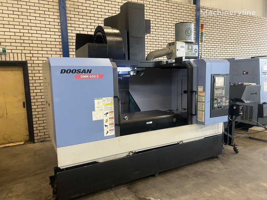 Prodaje se Doosan DNM 650 II obradni centar na aukciji