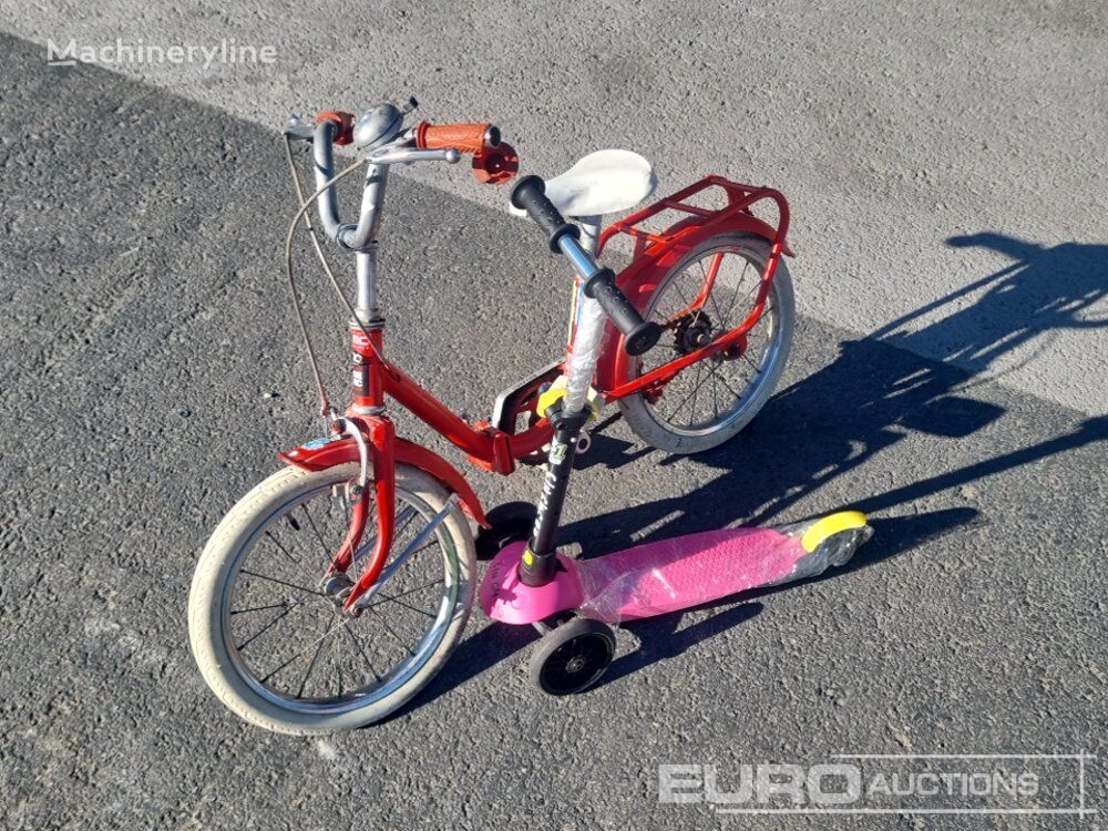 Prodaje se Kids' Bicycle, Kids' Scooter industriju zabave na aukciji