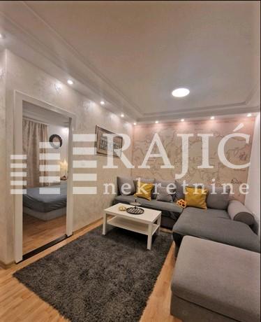 Centar,Savska,60m2,2.0-lep stan #3328 800 €