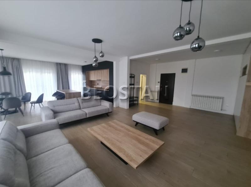 Širi centar - Dedinje #59944 2.000 €