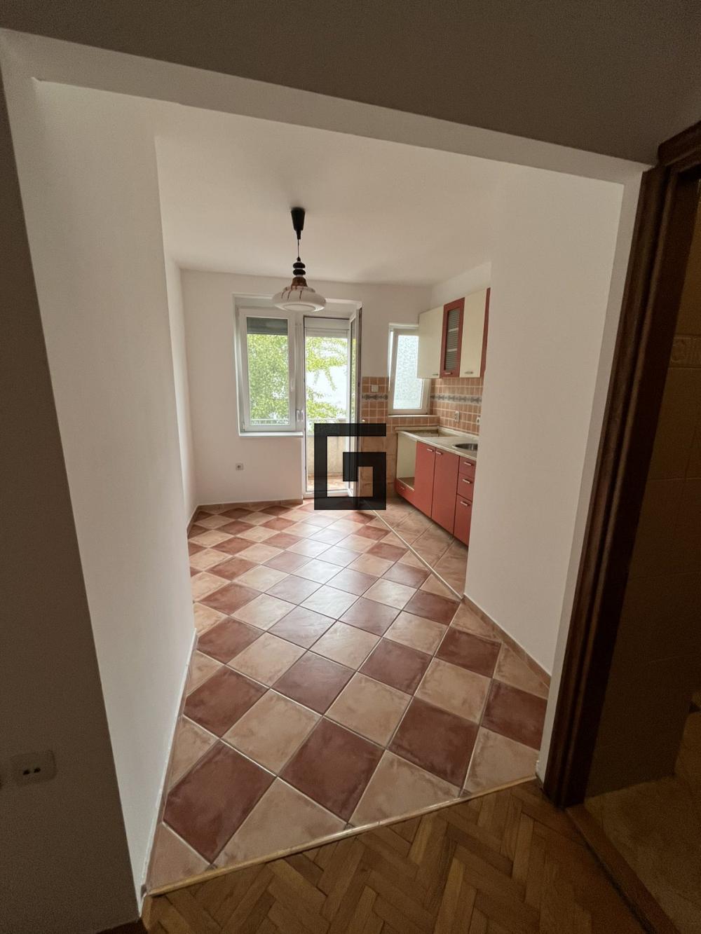 Odličan 1.0 stan, renoviran, Ustanička ID#1458 118.000 €