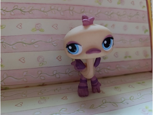 Littlest pet shop LPS