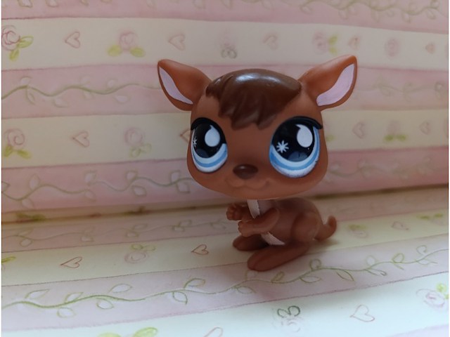 Littlest pet shop LPS