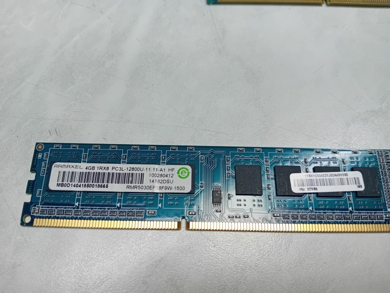 ddr3L 4gb RAMAXEL 1600mhz ispravna