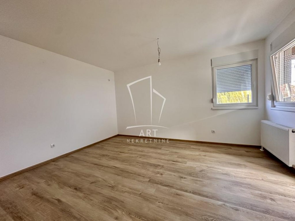 Stara Pazova, lux novogradnja, 111m2 ID#9282