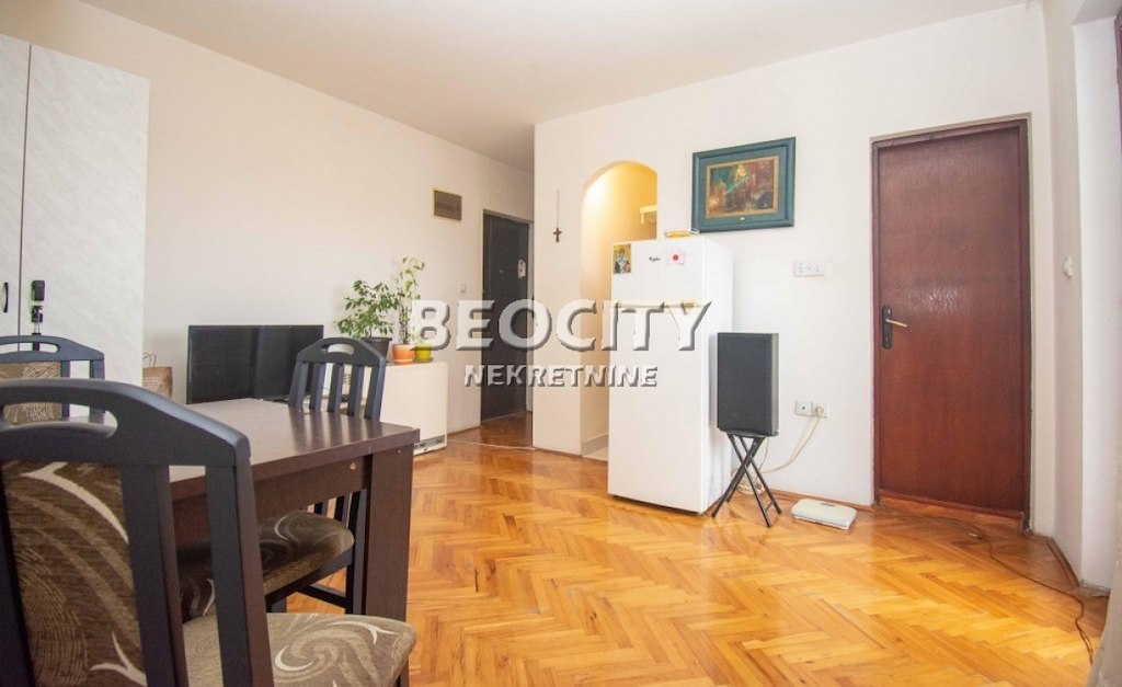 Čukarica, Bele vode, Leposave Vujošević, 1. 0, 29m2, 65000EUR