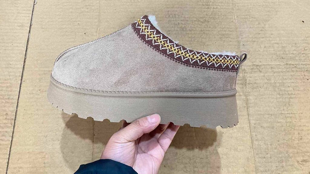 Ugg mini čizme, 40