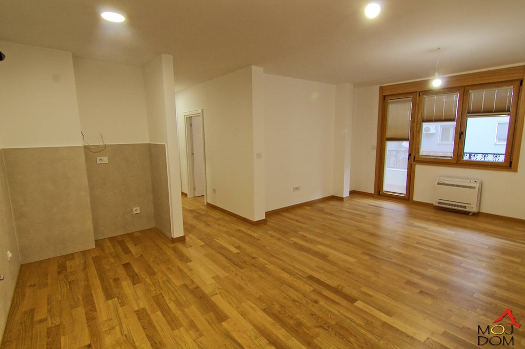 Stan,NOVI SAD,GRBAVICA,kv: 69, € 242350, ID: 1027568