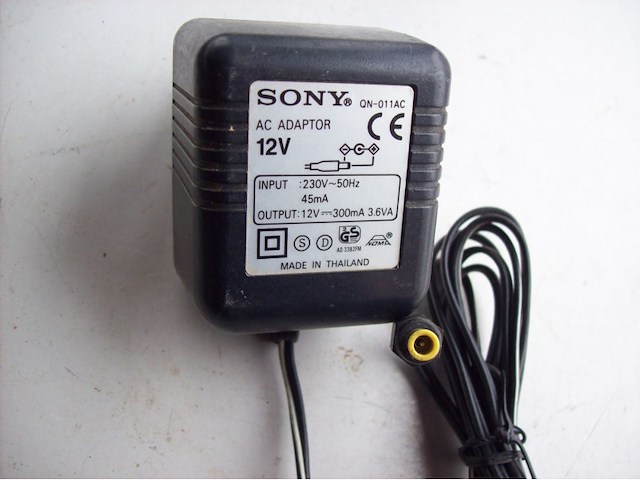 SONY adapter sa iglicom ,12V(300mA),QN-011AC