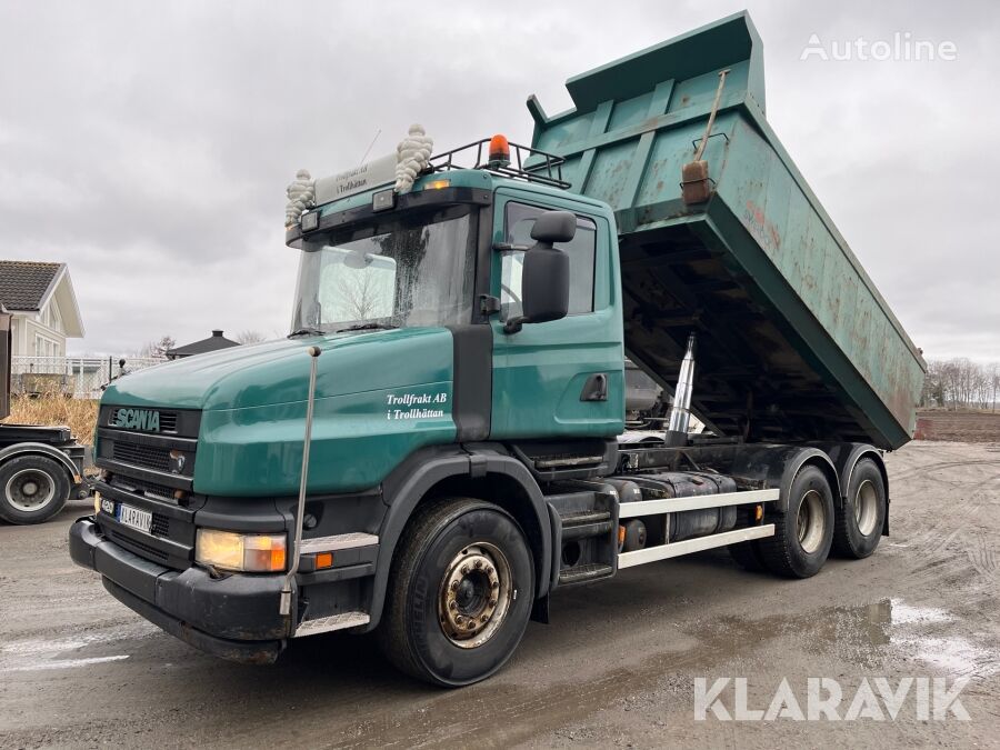 Prodaje se Scania T420 kiper na aukciji