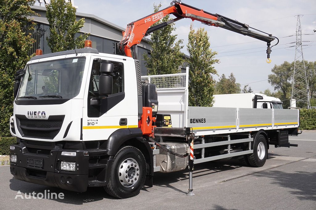 IVECO Stralis 19t 310HP / E6 / Fassi crane / 20 pallets / length 8m kamion s ravnom platformom