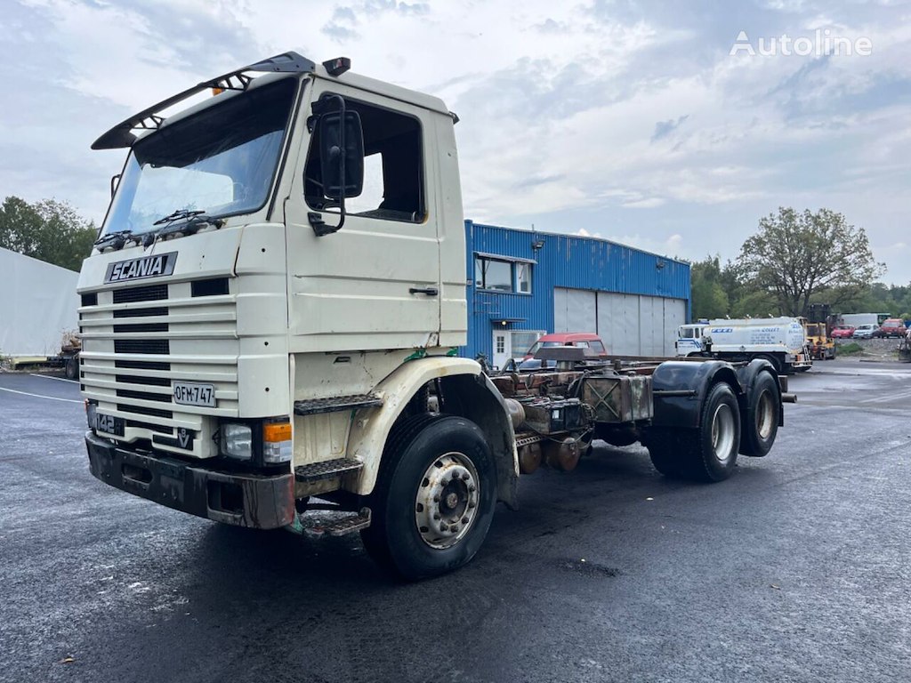 Scania R 142 6X2 V8 manual full steel kamion šasija