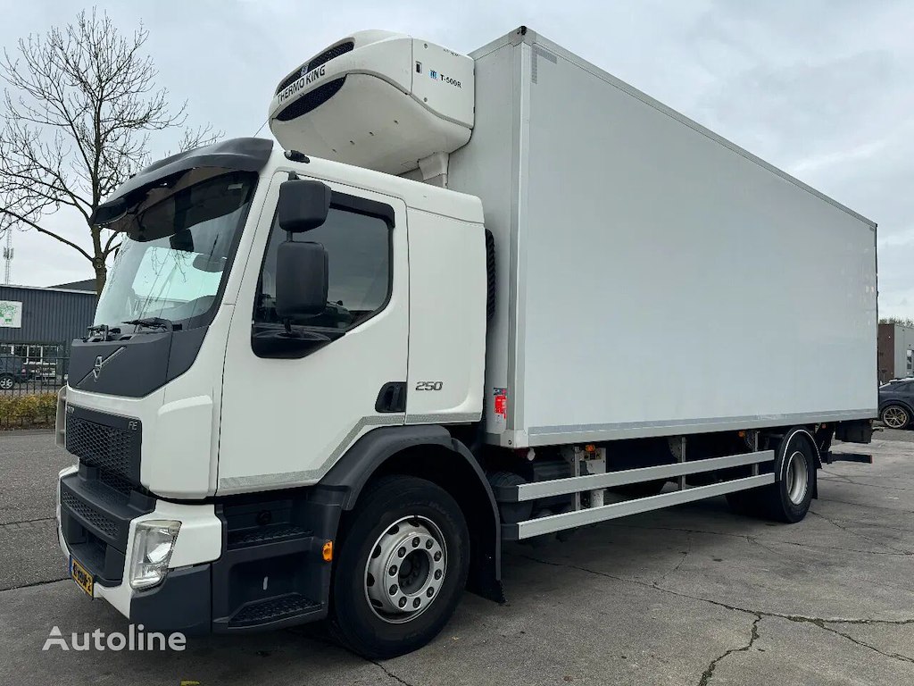 Volvo FE 250 4X2 - EURO 6 + THERMOKING T-500R + DHOLLANDIA LIFT + TÜV kamion hladnjača