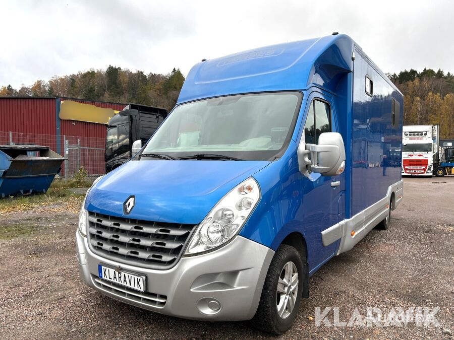 Prodaje se Renault Master vozilo za prevoz konja na aukciji