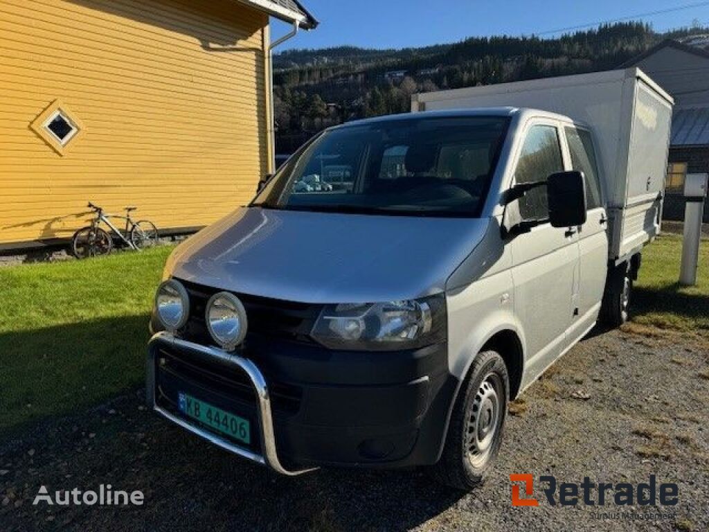 Prodaje se Volkswagen Transporter DOCA 2015 kamion furgon < 3.5t na aukciji