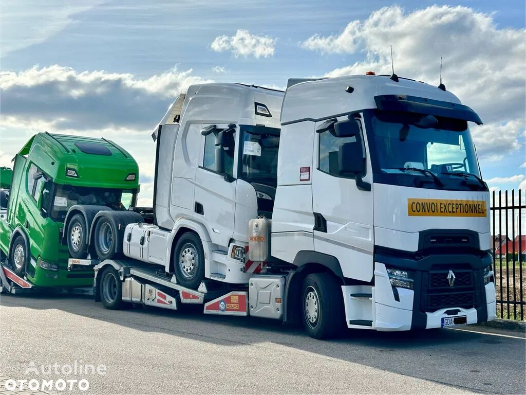 Renault T 520 autotransporter