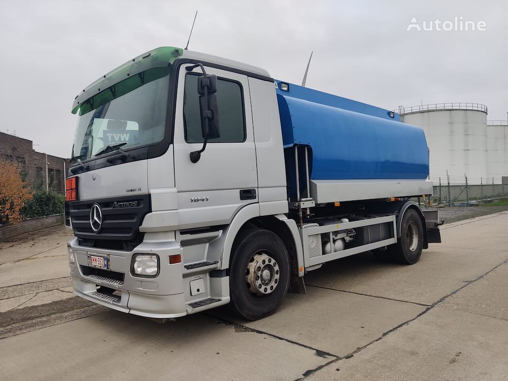 Mercedes-Benz ACTROS autocisterna za gorivo