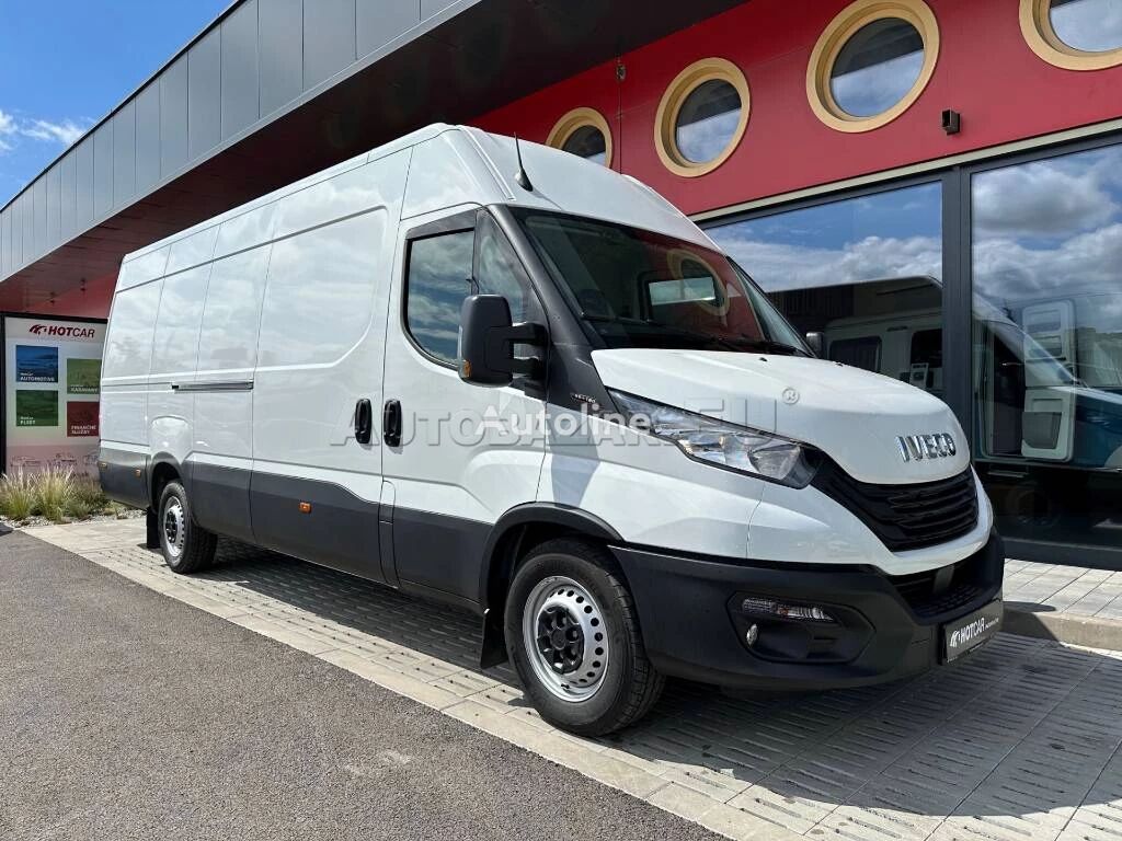 Novi IVECO Daily 35S 18H V - D30V 3.0L 129kW 16m3 minibus furgon