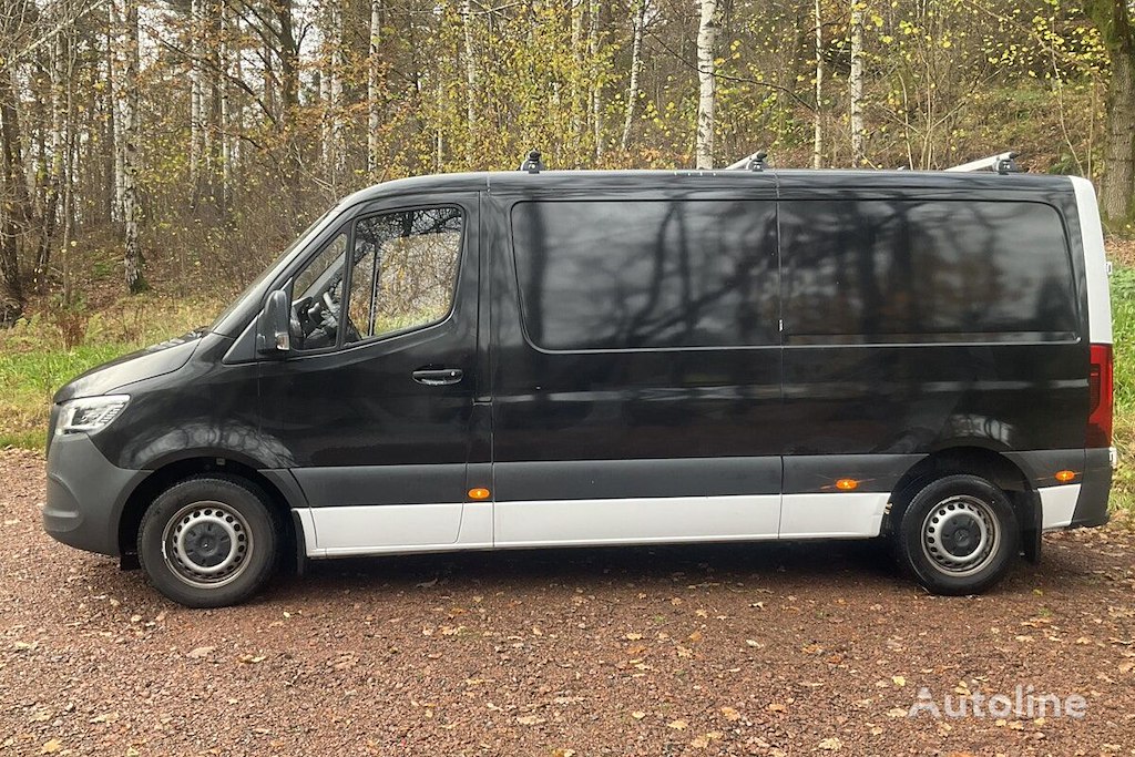 Prodaje se Mercedes-Benz Sprinter minibus furgon na aukciji