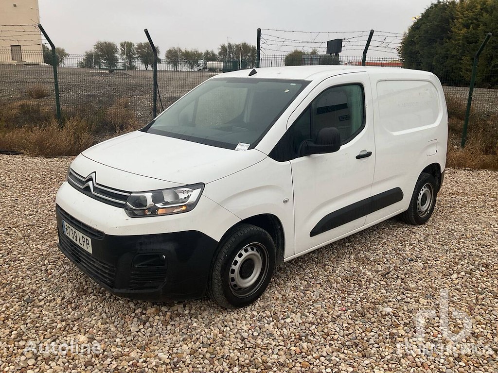 Prodaje se Citroen BERLINGO BLUEHD 1.5D laki furgon na aukciji